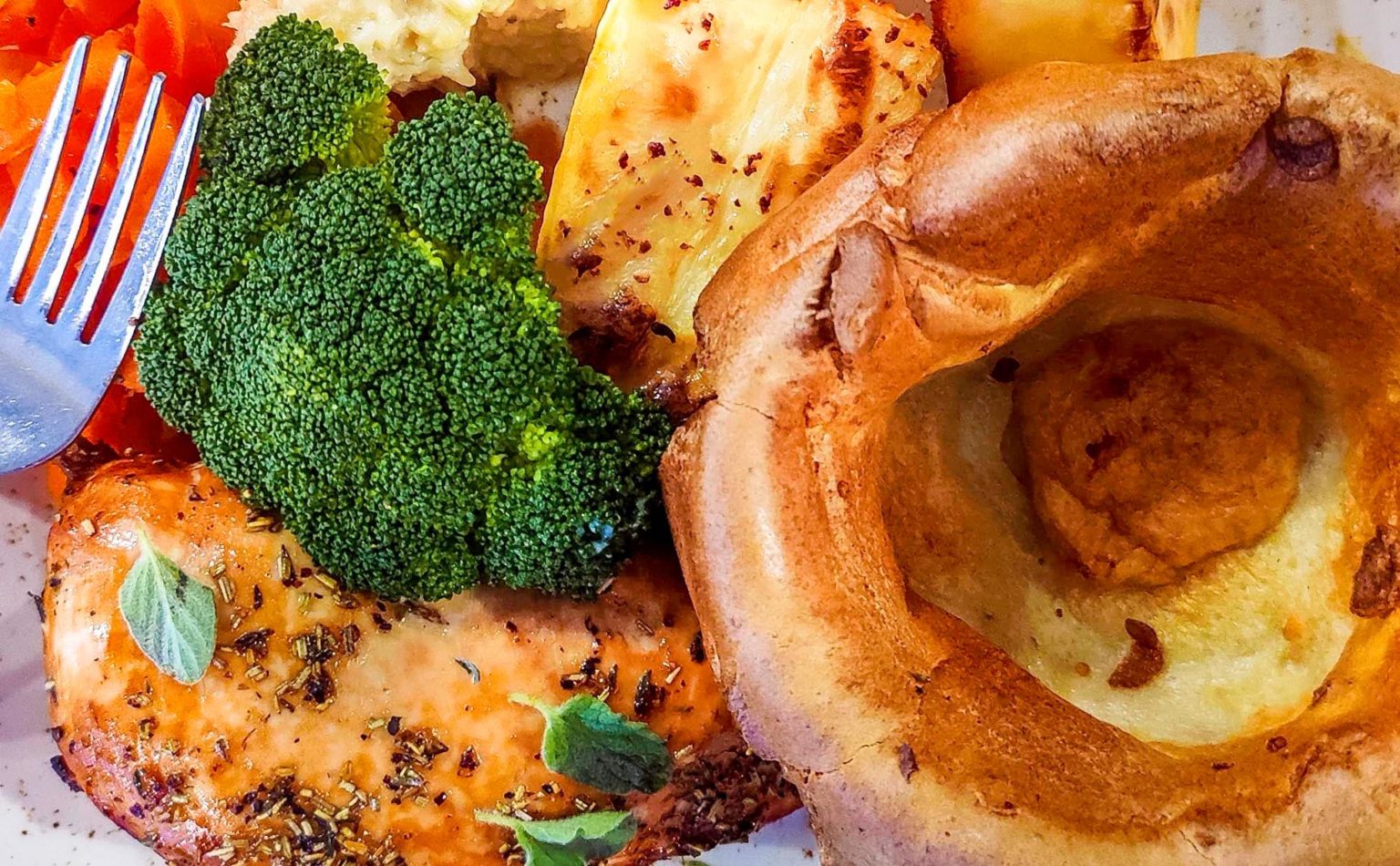 28 Best Roast Dinners Liverpool Has To Offer in 2024